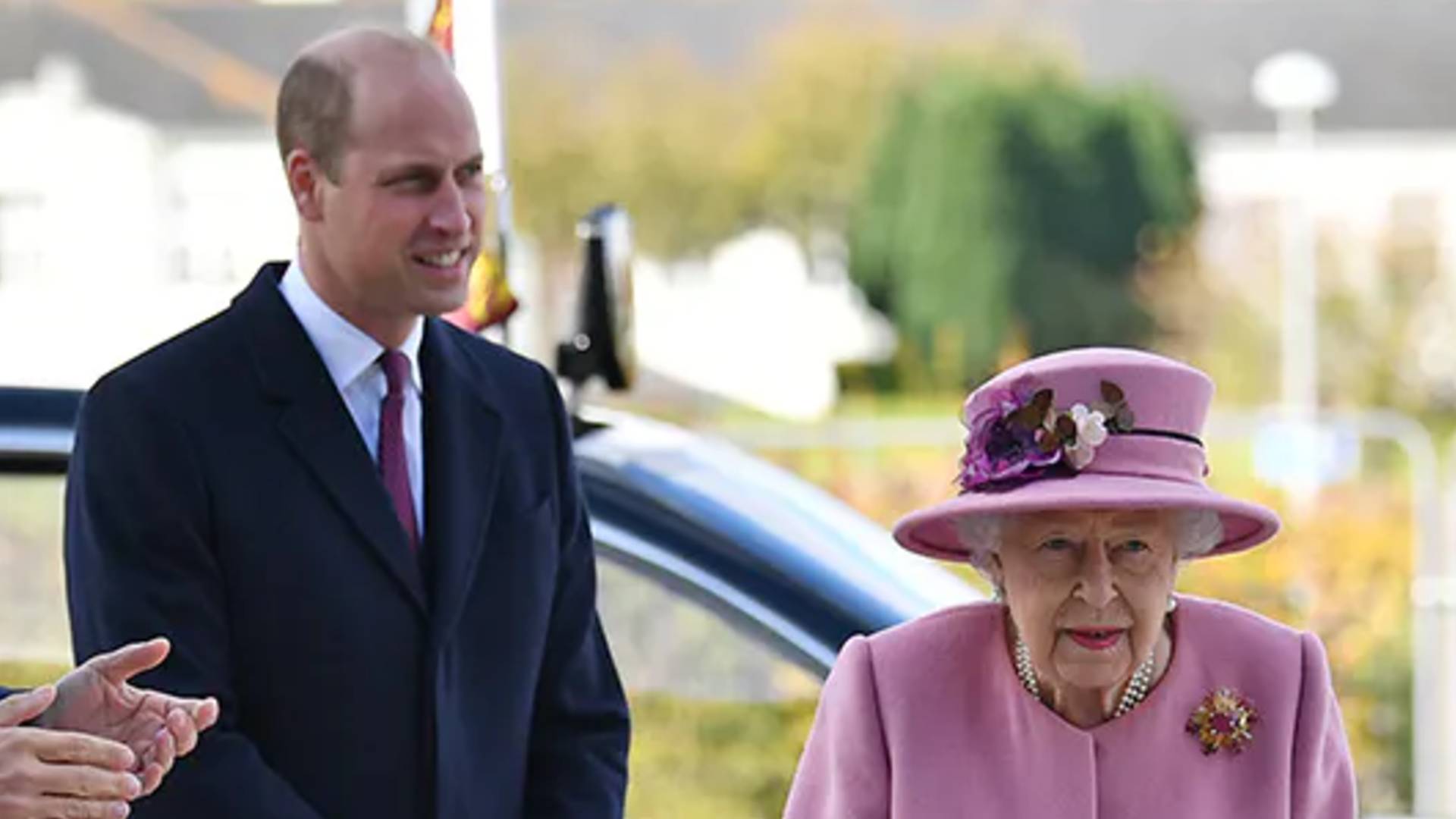 İngiltere Kraliçesi II. Elizabeth'ten 7 ay sonra ilk ziyaret... Ama ...